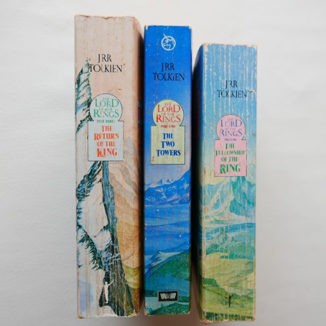Lord of the Rings – Middle Earth Series – Part 1, 2 & 3 by JRR Tolkien ...