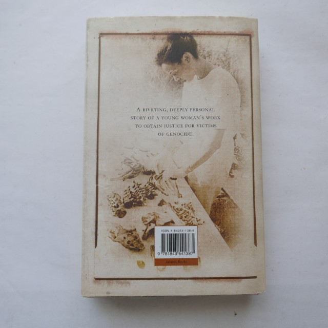 The Bone Woman : A Forensic Anthropologist’s Search for Truth in the ...